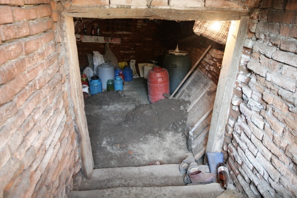 16 ani de închisoare pentru doljeanul care şi-a ucis mama şi a îngropat ...