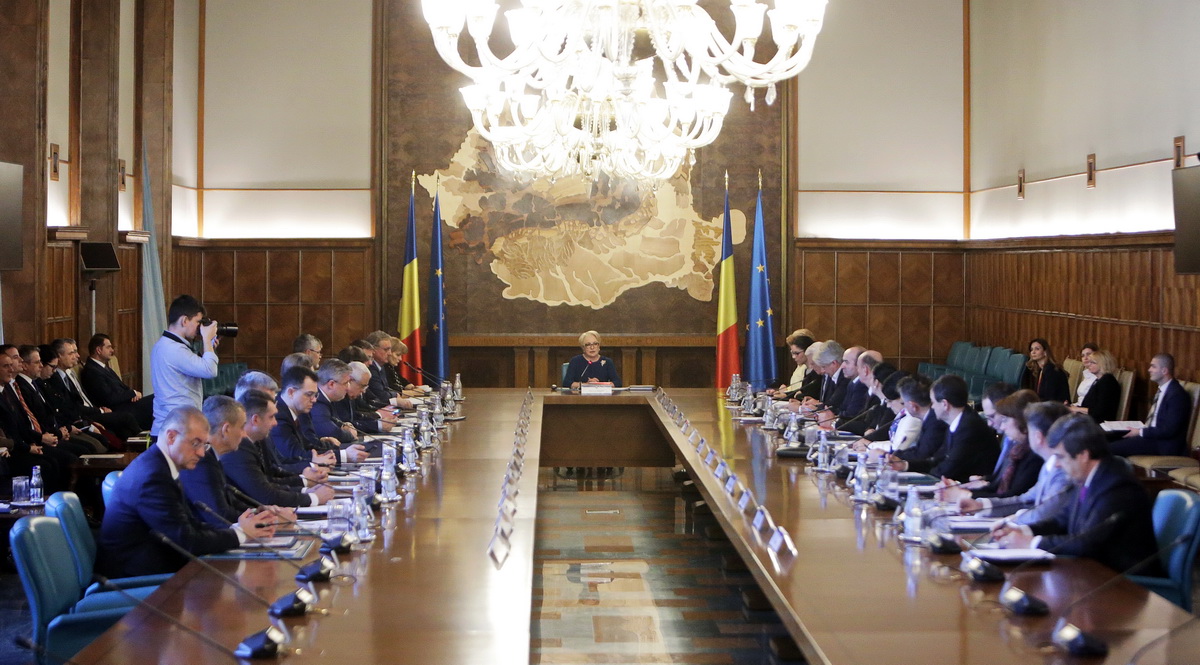 Proiectele de acte normative aprobate sau de care guvernul a luat act ...