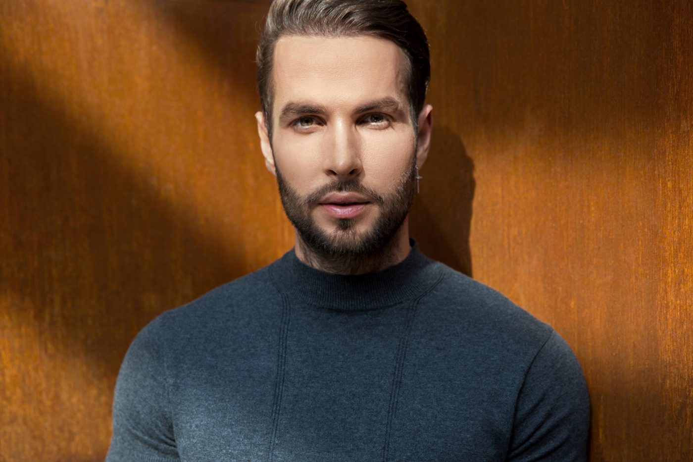 Randi lansează o nouă piesă de ziua lui: „Femeia care m-a învins ...