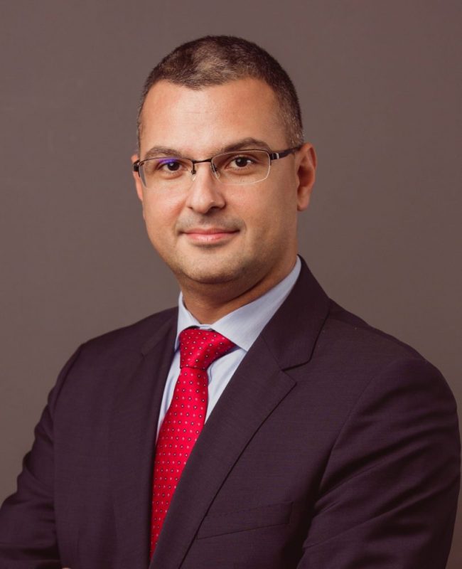 Prof. univ .dr. Dan Gheonea, rectorul UMF din Craiova: “Am încercat să ne implicăm în ultimele ...