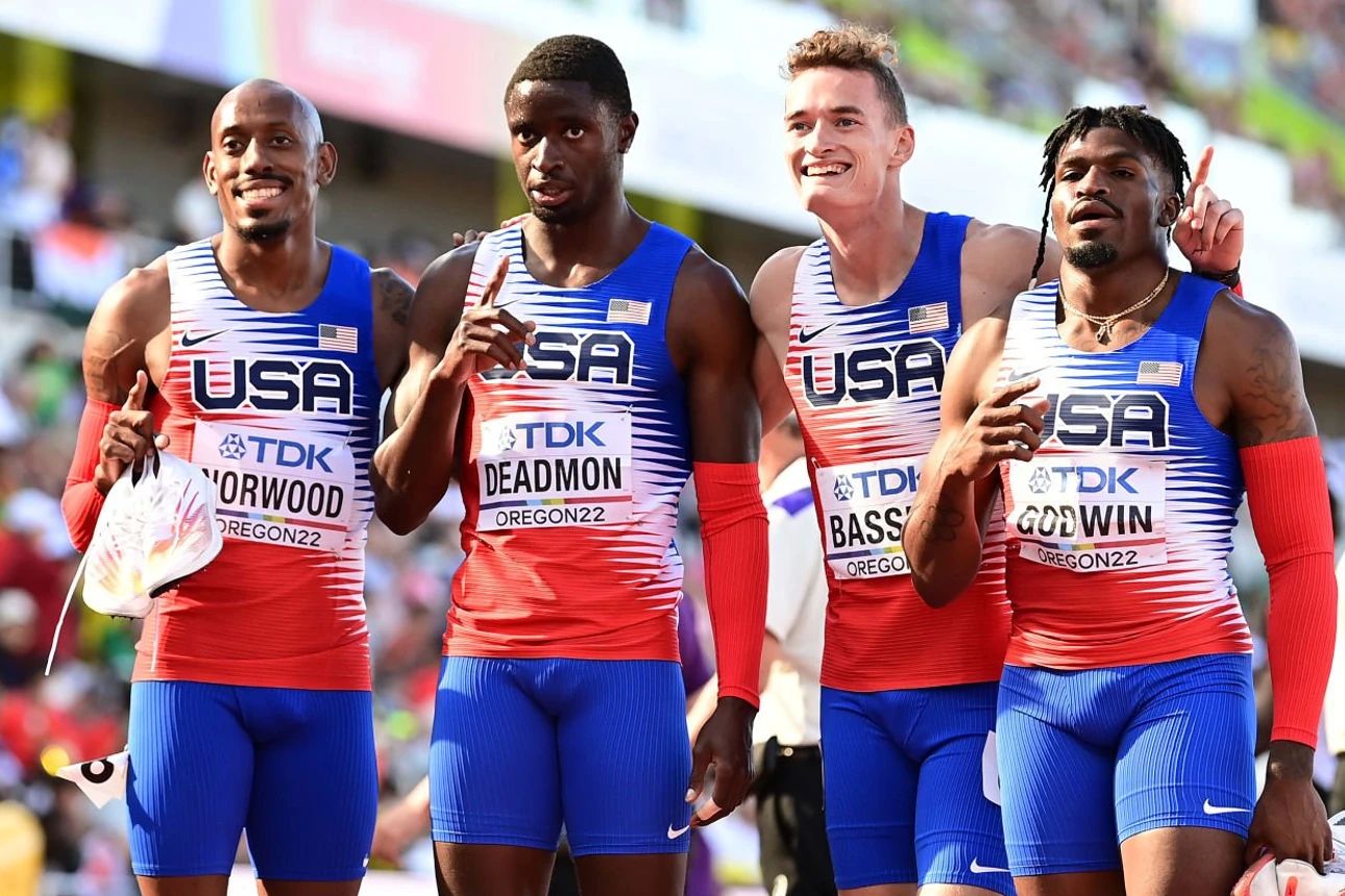 CM De Atletism SUA A Dominat i Proba De 4 X 400 M Cuv ntul Libert ii