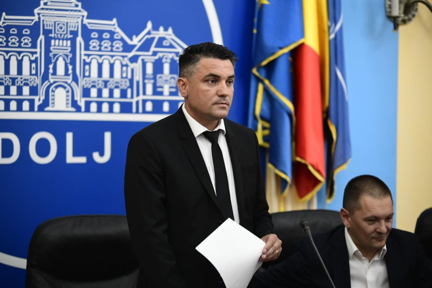 Este oficial, după depunerea jurământului: Dan Diaconu este noul ...