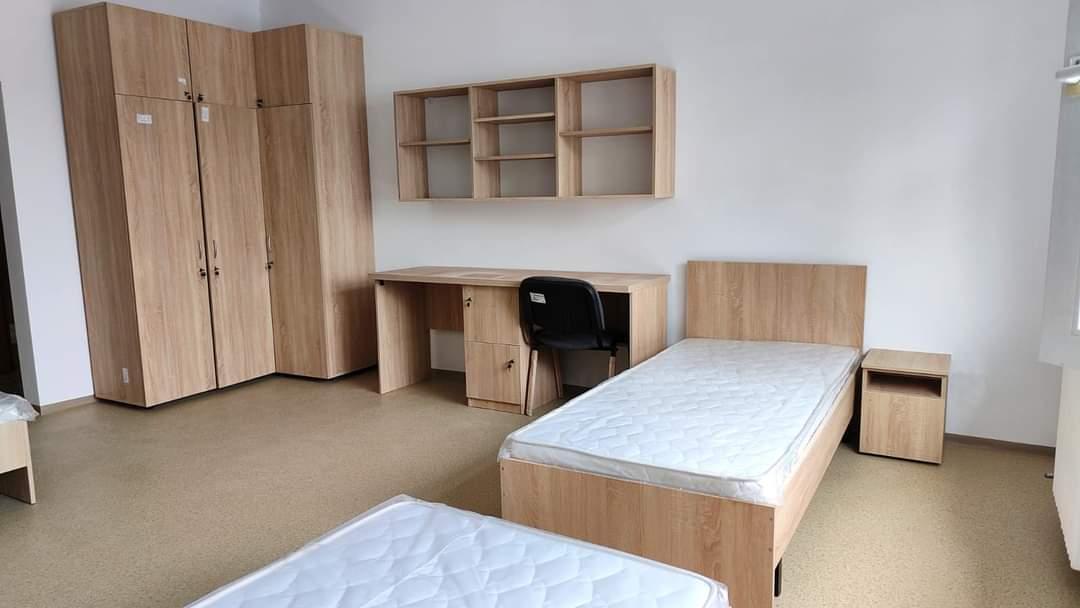 Renovarea etajului 3 al Căminului Mixt de la Liceul Matei Basarab a ...