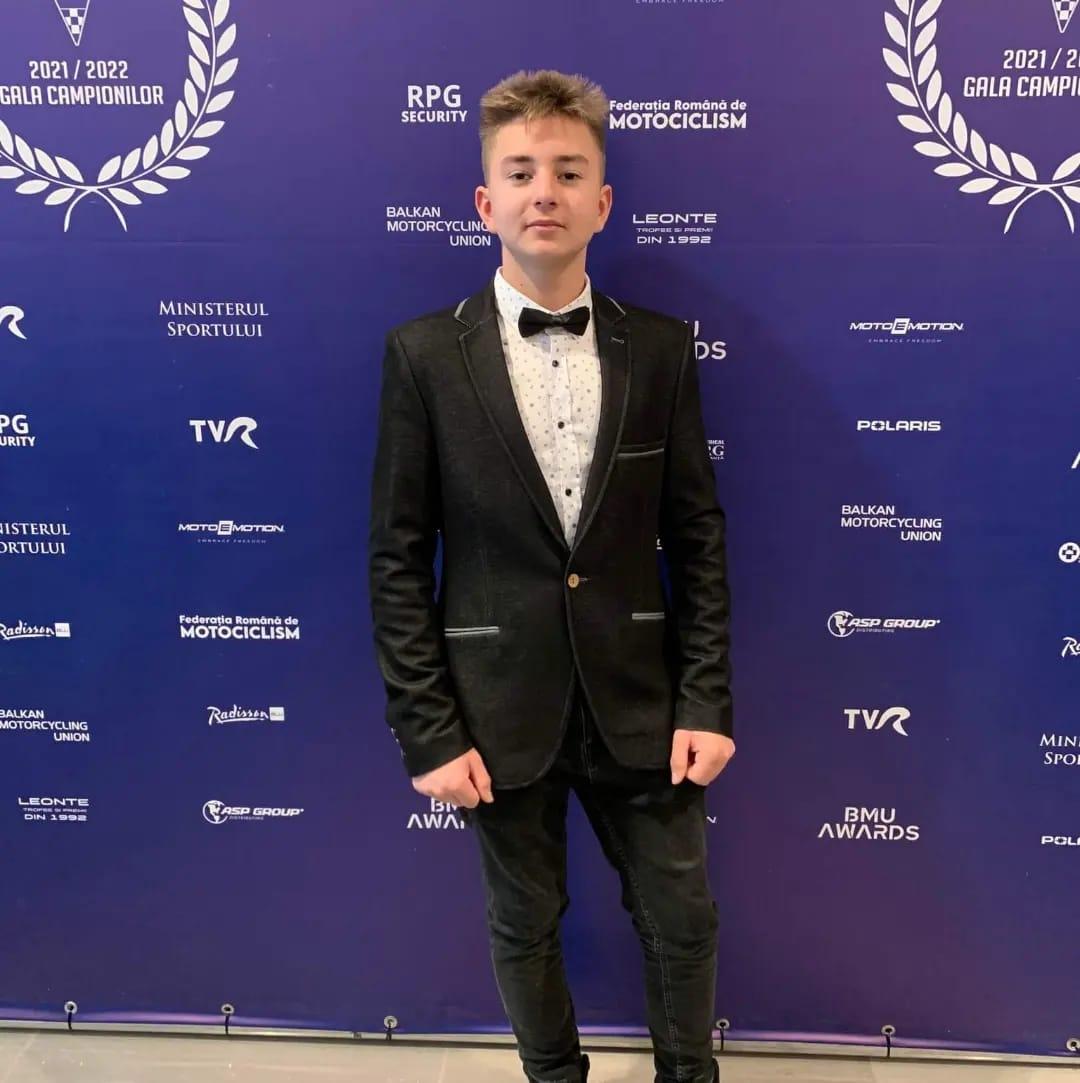 Un puşti din Filiaşi vrea să devină campion mondial la motociclism ...