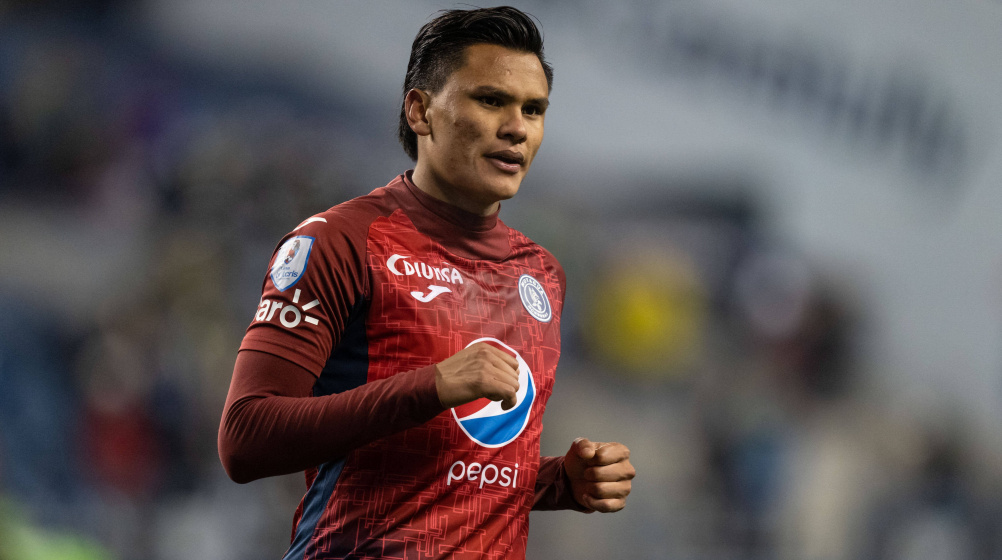 Universitatea Craiova transferă un stoper din Honduras | Cuvântul ...