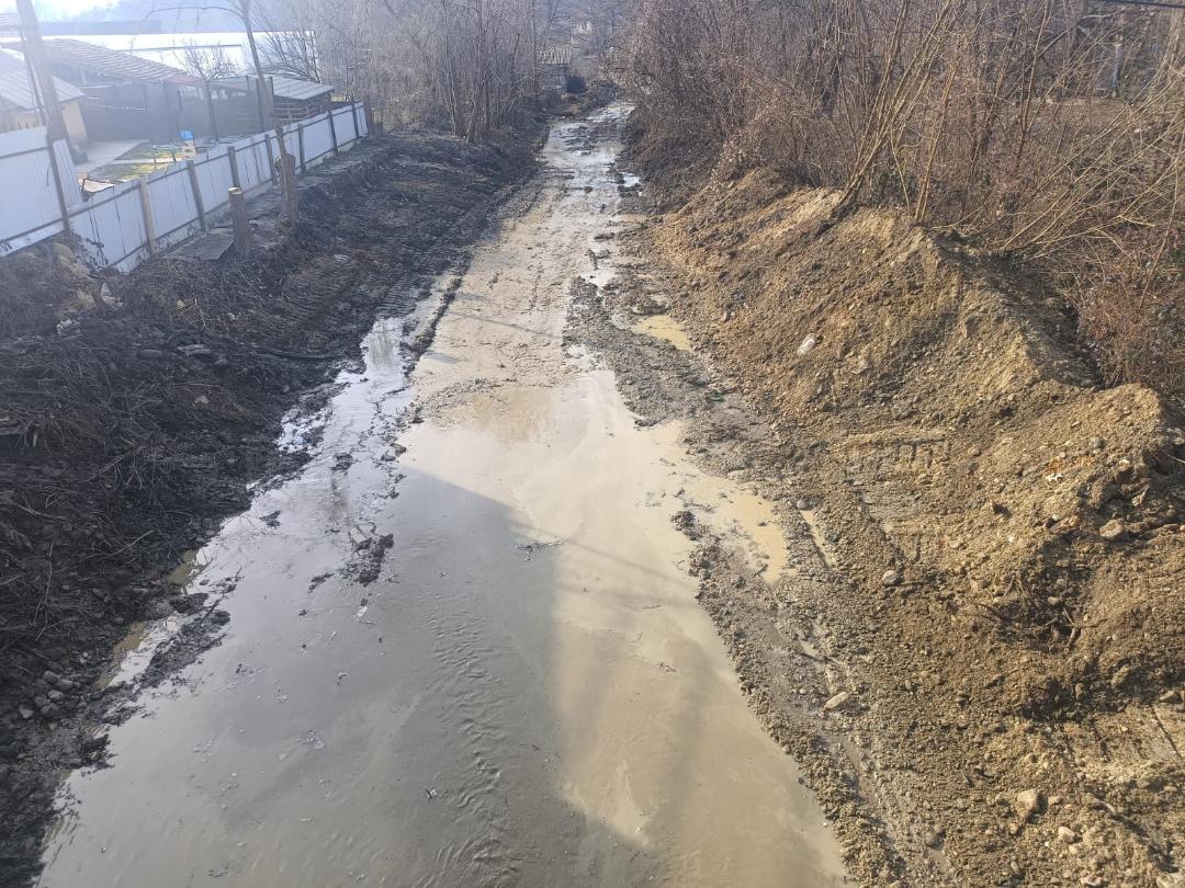 Râul Jiu se află sub Cod galben de inundaţii | Cuvântul Libertăţii