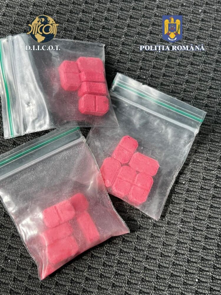 Traficul de droguri, interzis de poliţiştii doljeni, cu măsuri stricte ...