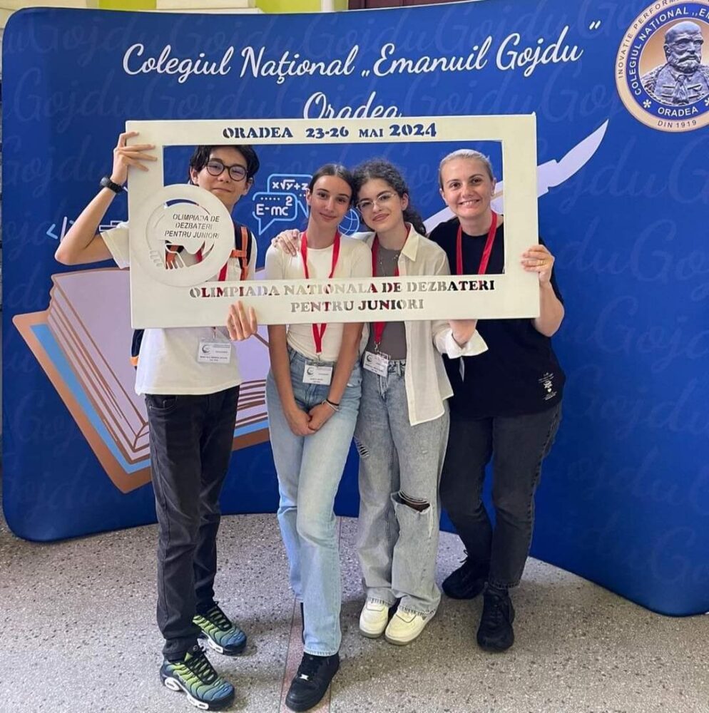 Doljul, premiul al II-lea la nivel naţional, la Olimpiada de Dezbateri ...