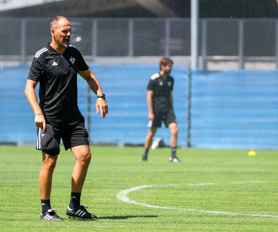 Antrenorul lui Maribor, Ante Simundza: „Mă aştept la o presiune mare ...